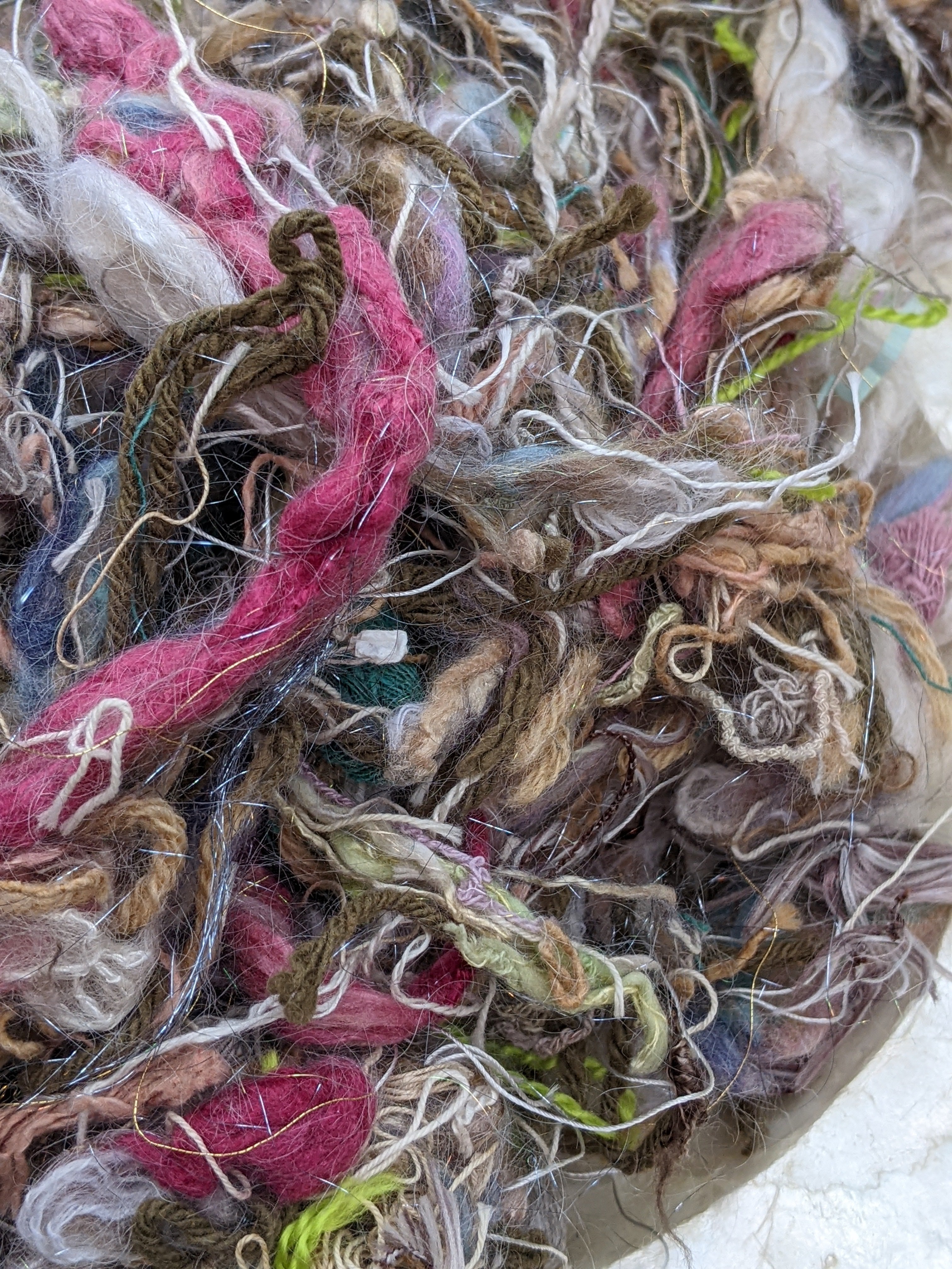 MONET Luxury Recycled Fiber Thread Texture Blend for Carding 3 oz ...